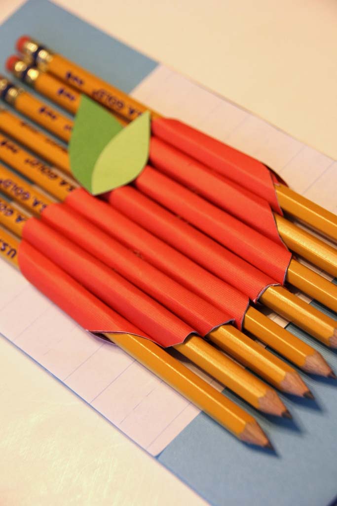 Teacher Appreciation Apple Card – Glue Dots